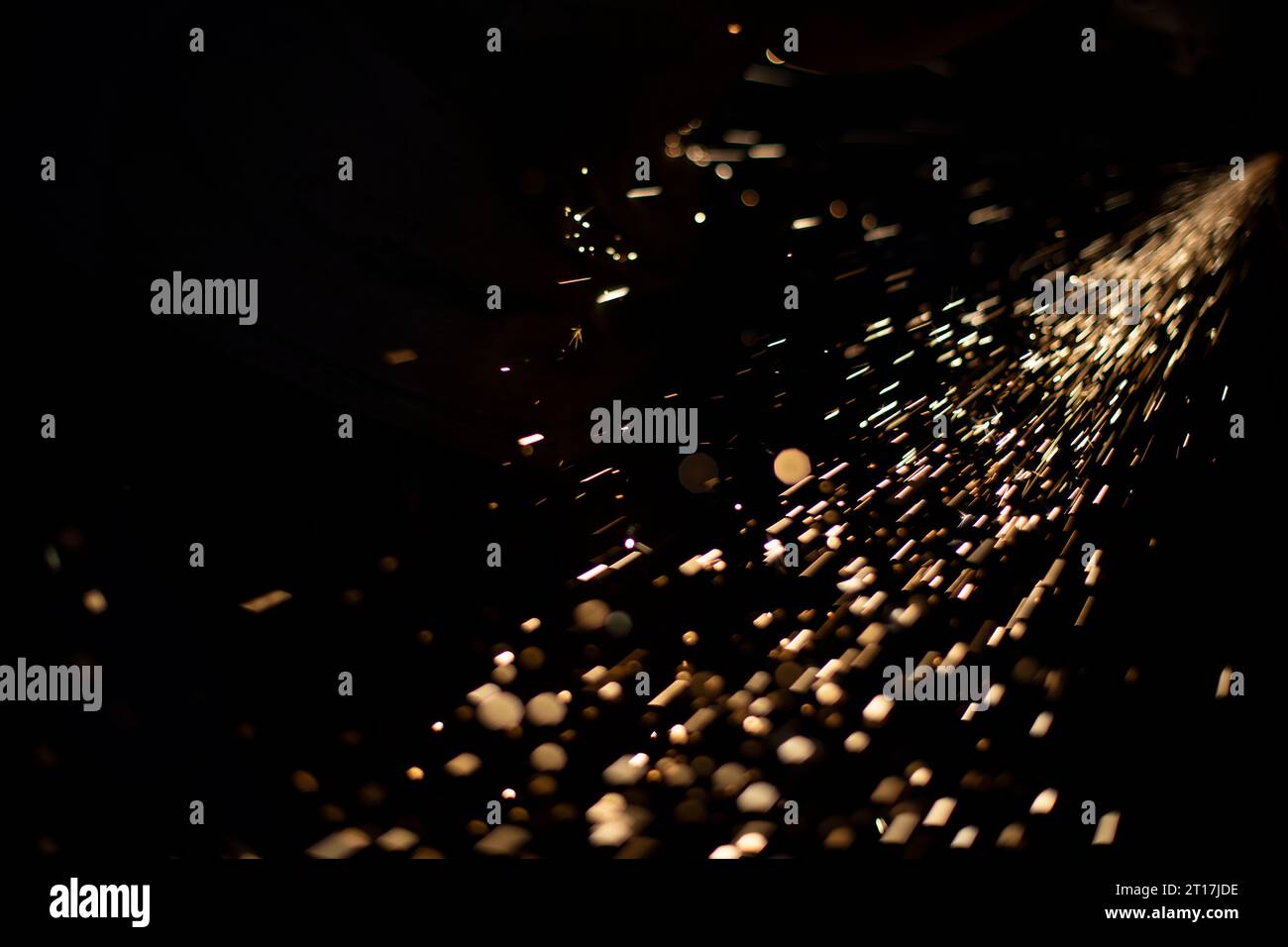 Welding sparks particles hi-res stock photography and images - Alamy