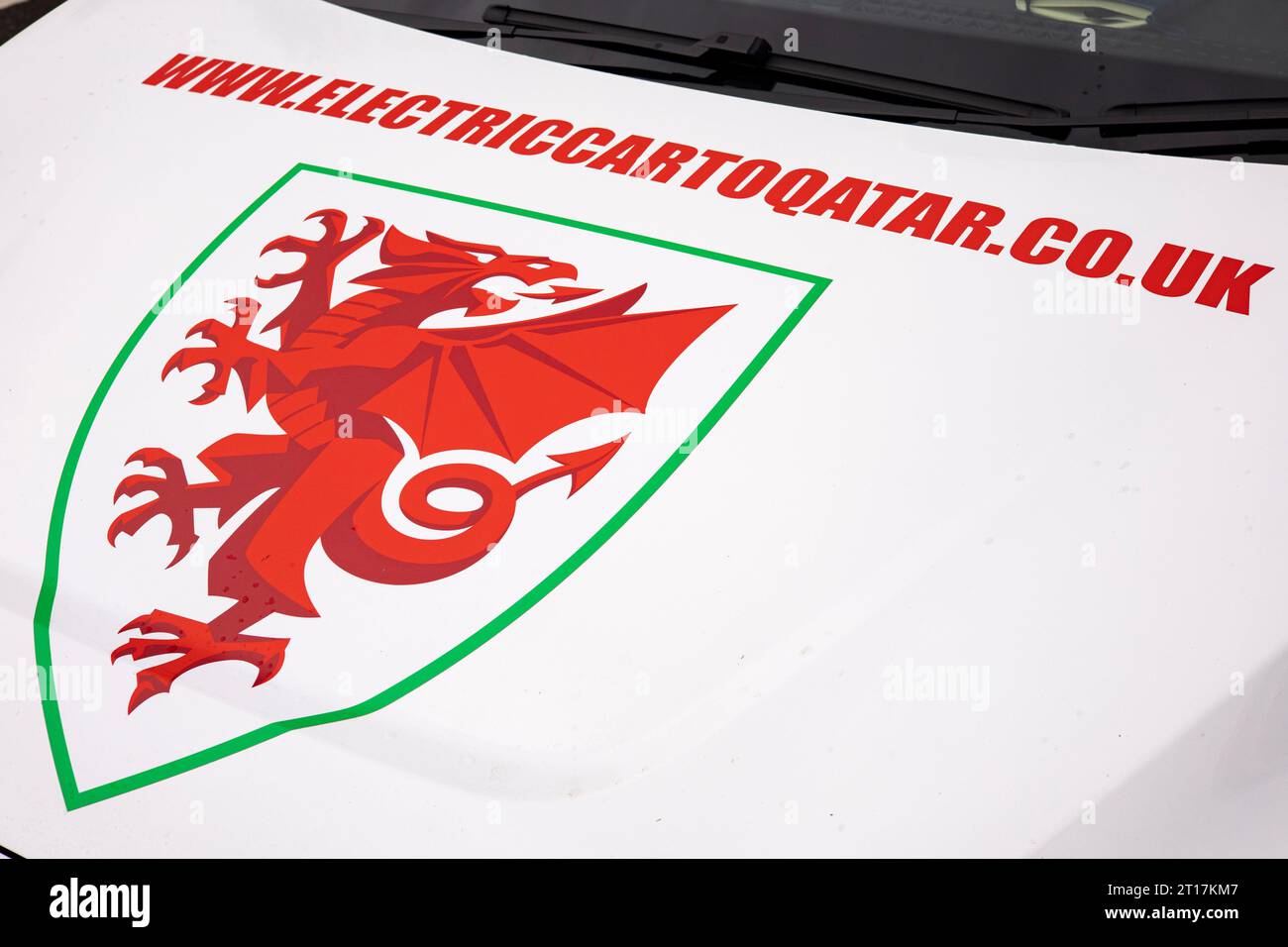 Wrexham, UK. 11th Oct, 2023. An MG4 Electric Vehicle charing en route ...