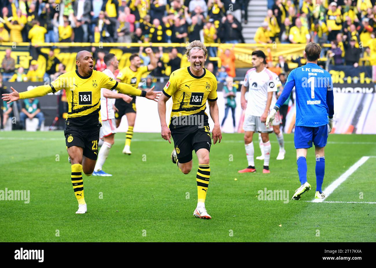 Bundesliga, Signal Iduna Park Dortmund: Borussia Dortmund vs FC Union ...