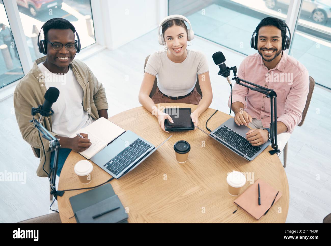 Presenter top view hi-res stock photography and images - Alamy