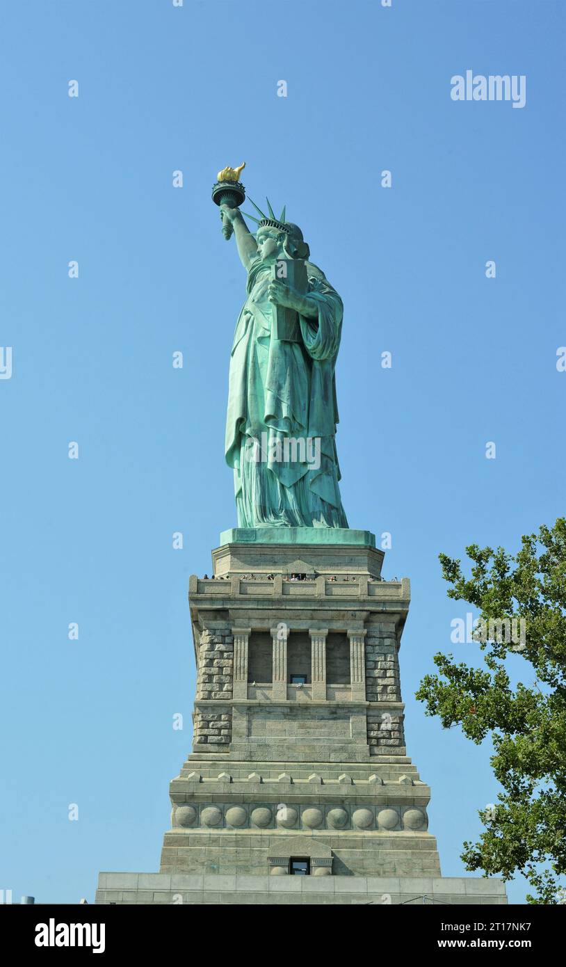Statue of liberty liberty island new york ny hi-res stock photography ...