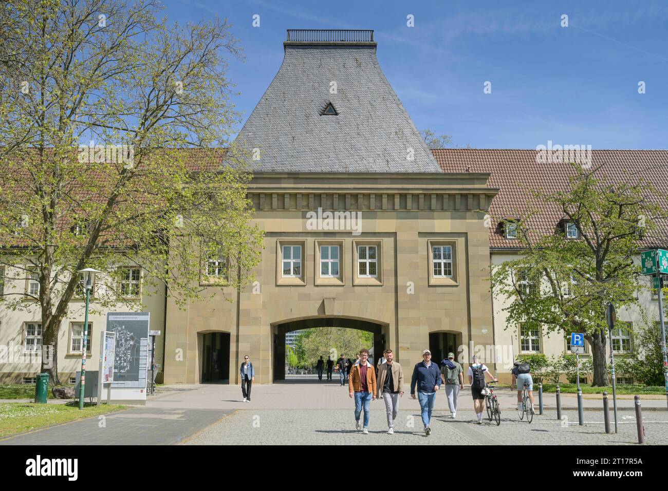 Haupteingang, Tor-Gebäude, Johannes Gutenberg-Universität, Campus ...