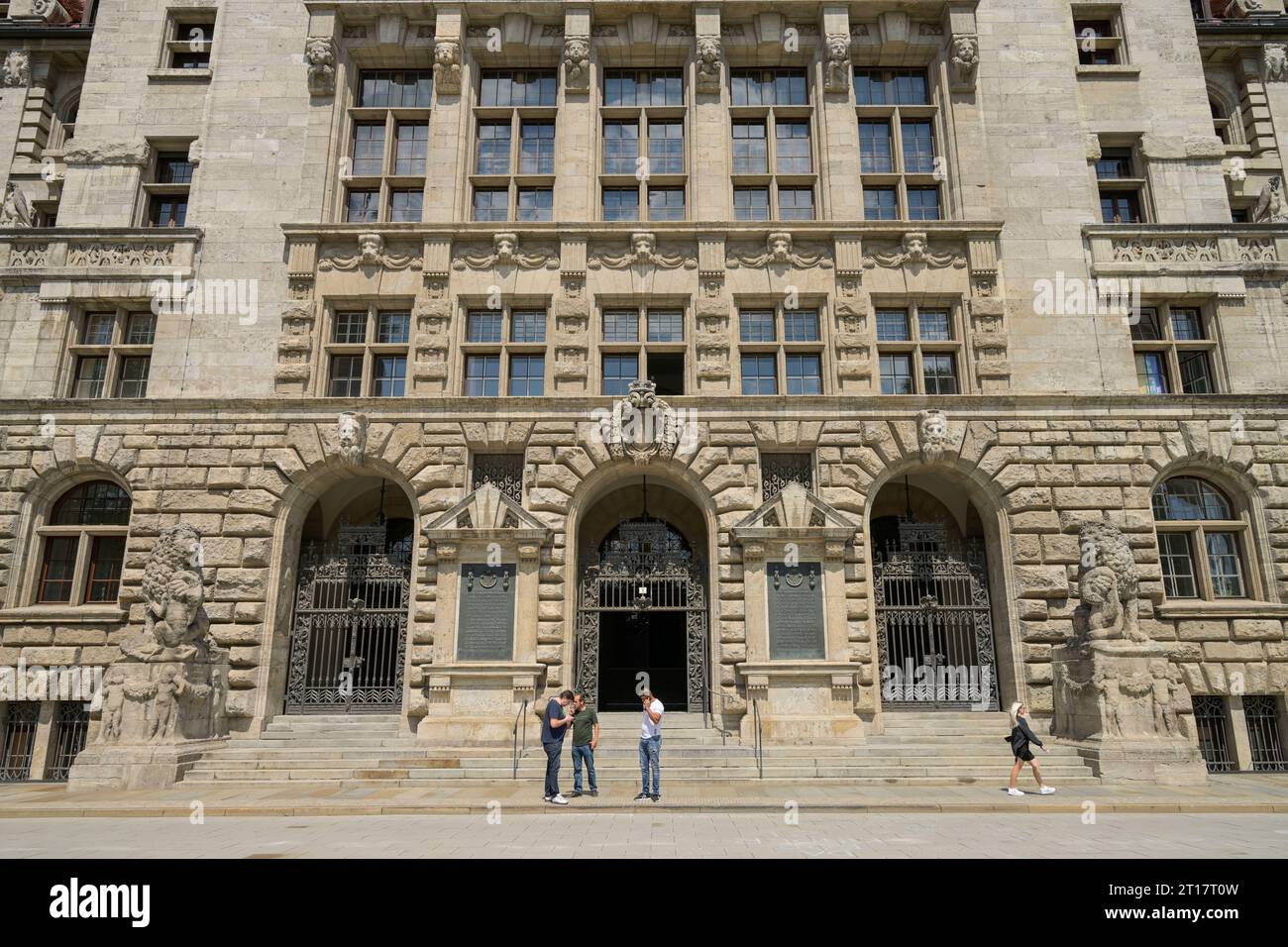 Neues rathaus stadt leipzig hi-res stock photography and images - Alamy