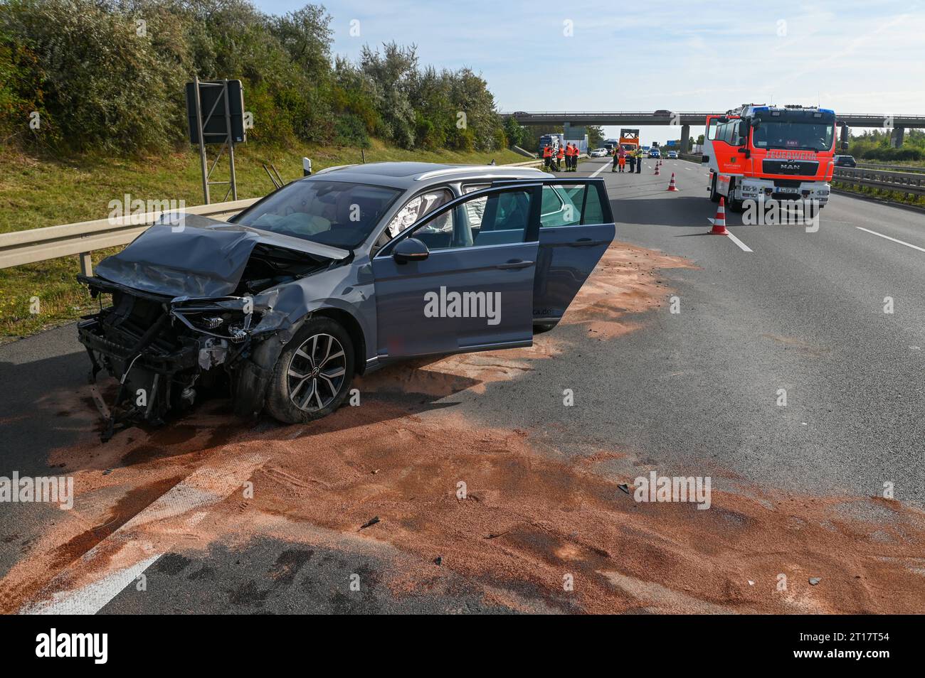 A14/Leipzig - Ein Verletzter nach Unfall zwischen Auto und Transporter 11.10.2023 gegen 10 Uhr ...