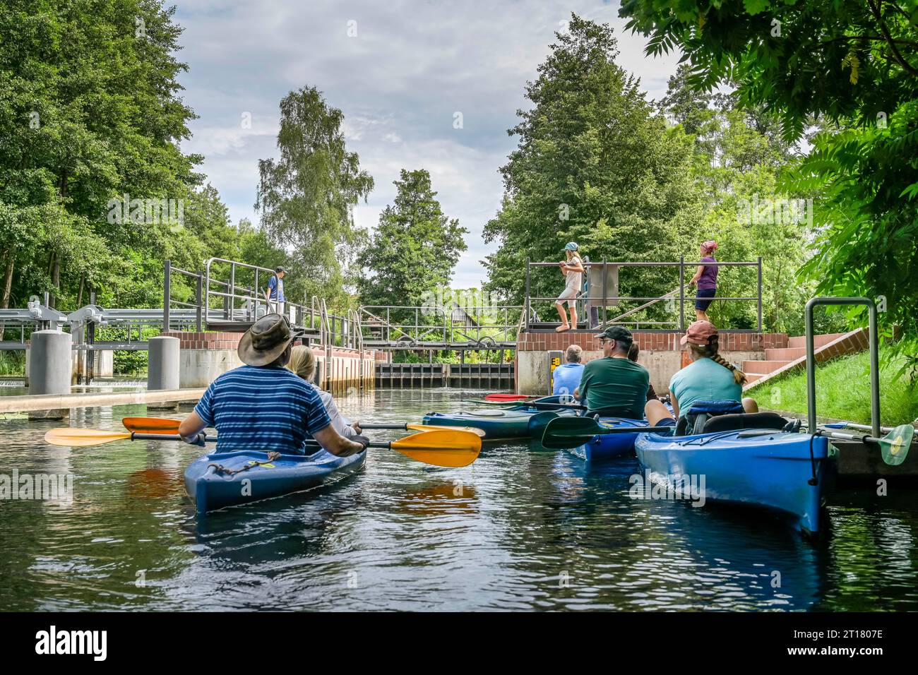 Kanal wehr hi-res stock photography and images - Alamy