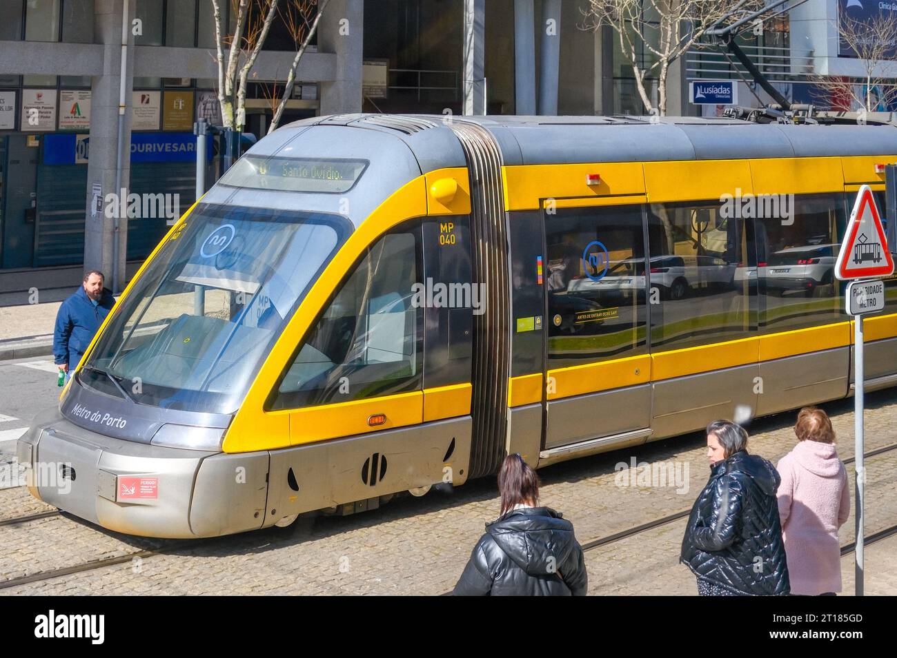 High angle view modern streetcar hi-res stock photography and images ...