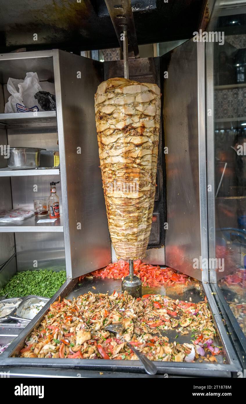Drehspieß, Schnellimbiss, Kairo, Ägypten Stock Photo - Alamy