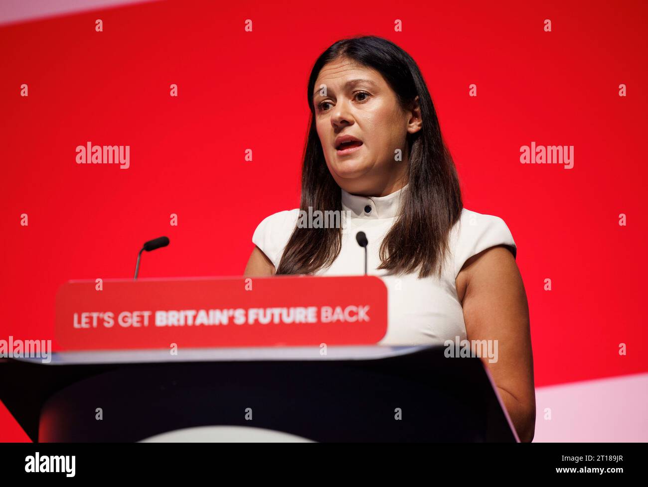 Lisa nandy international development hi-res stock photography and ...