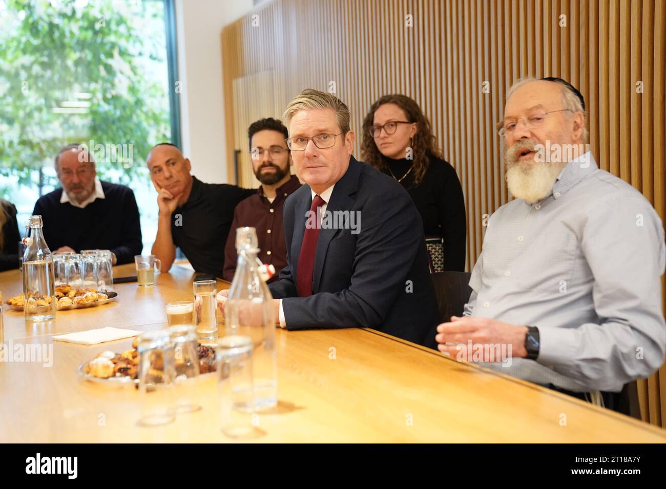 Local rabbis hi-res stock photography and images - Alamy