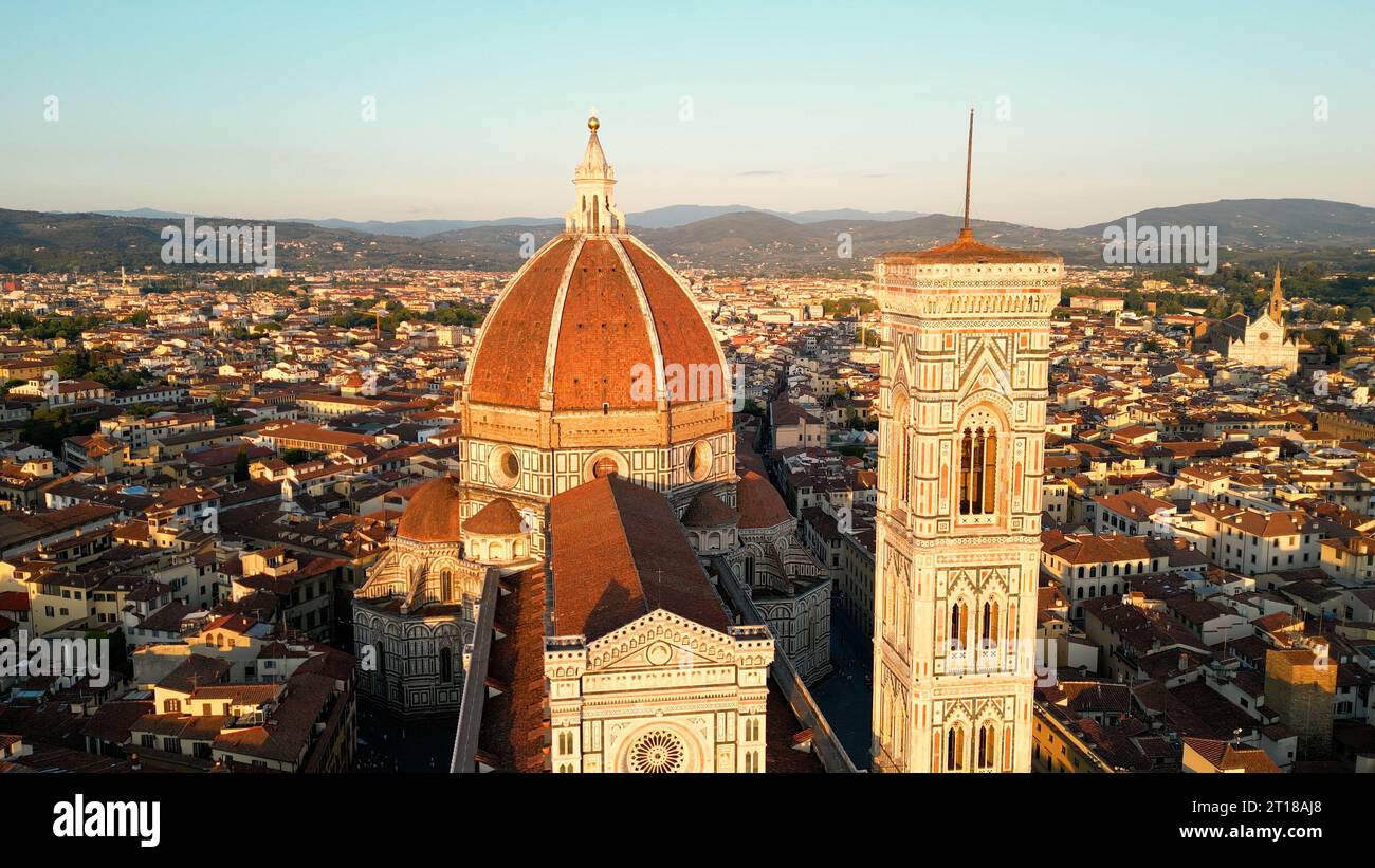 Aerial close view of the Florence Cathedral (Duomo di Firenze) at ...
