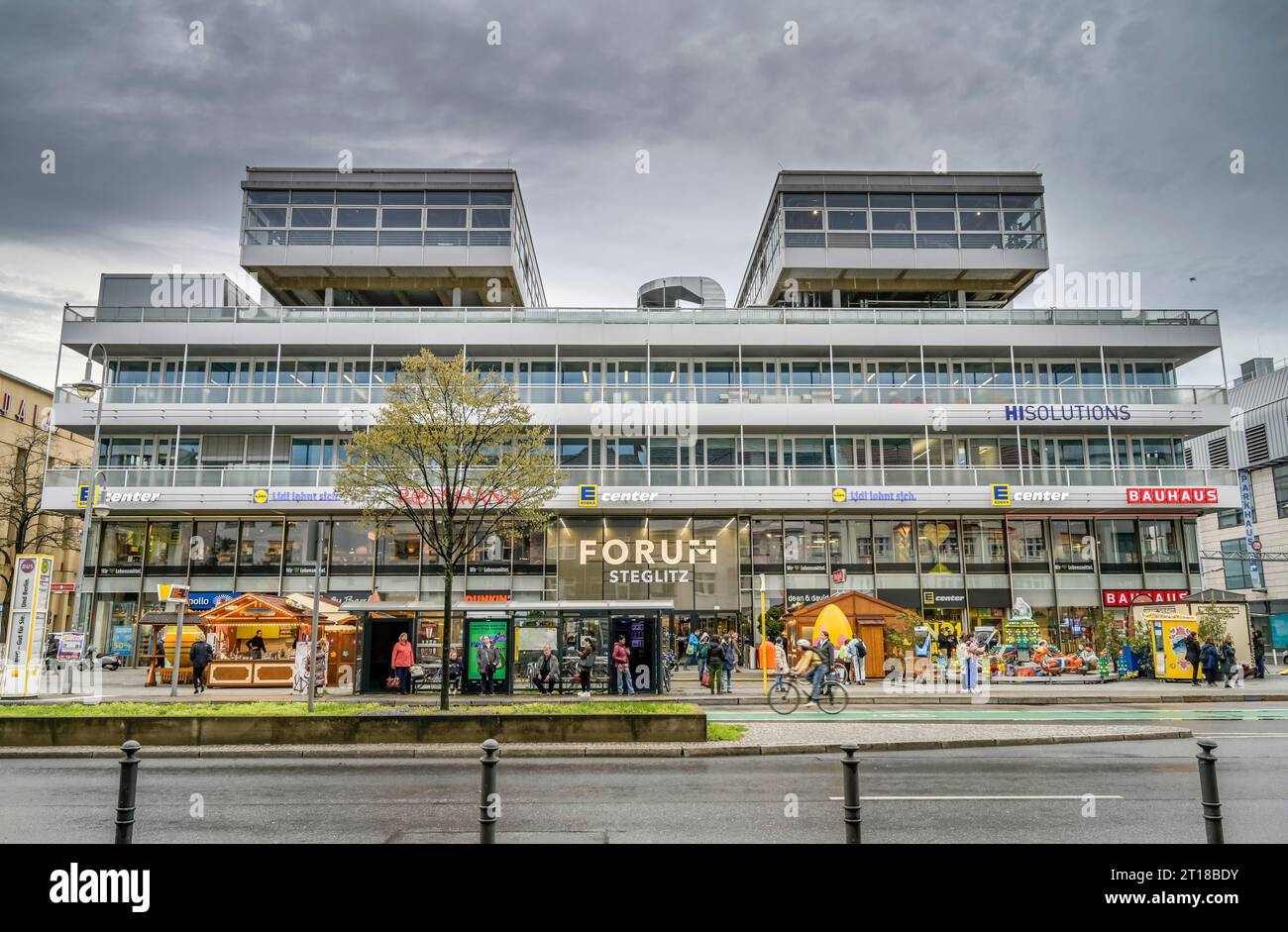Shopping mall forum steglitz hi-res stock photography and images - Alamy