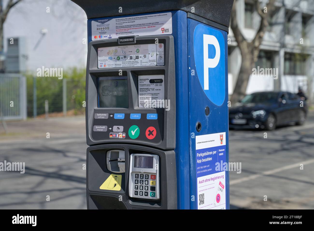Parkscheinautomat, Moabit, Mitte, Berlin, Deutschland *** Local Caption ...