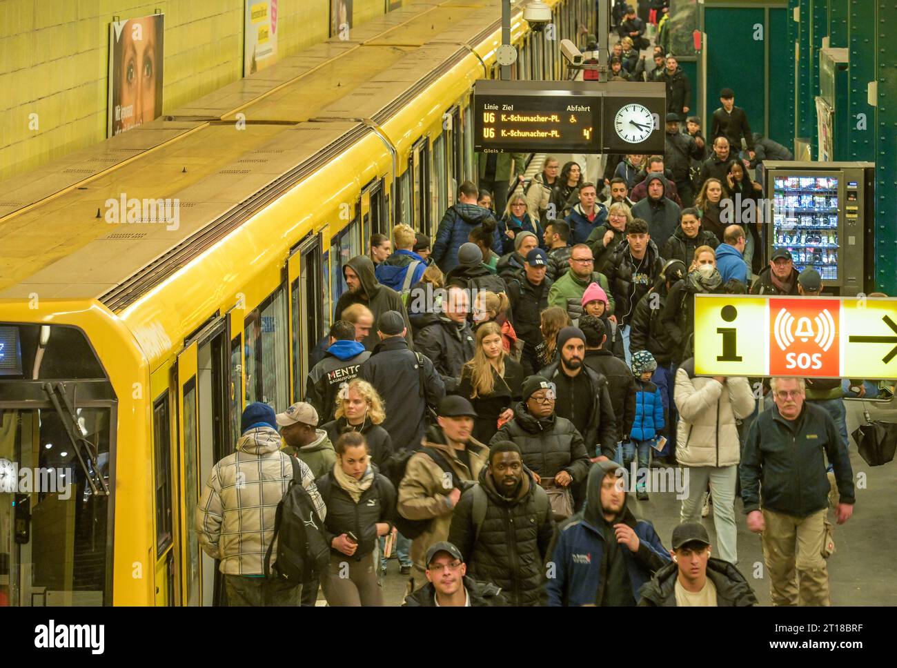 U bahn linie u6 hi-res stock photography and images - Alamy