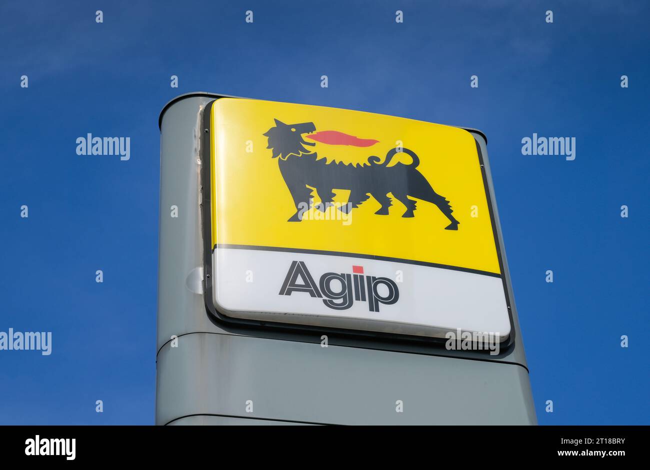 Logo Tankstelle Agip, Moabit, Mitte, Berlin, Deutschland *** Local ...