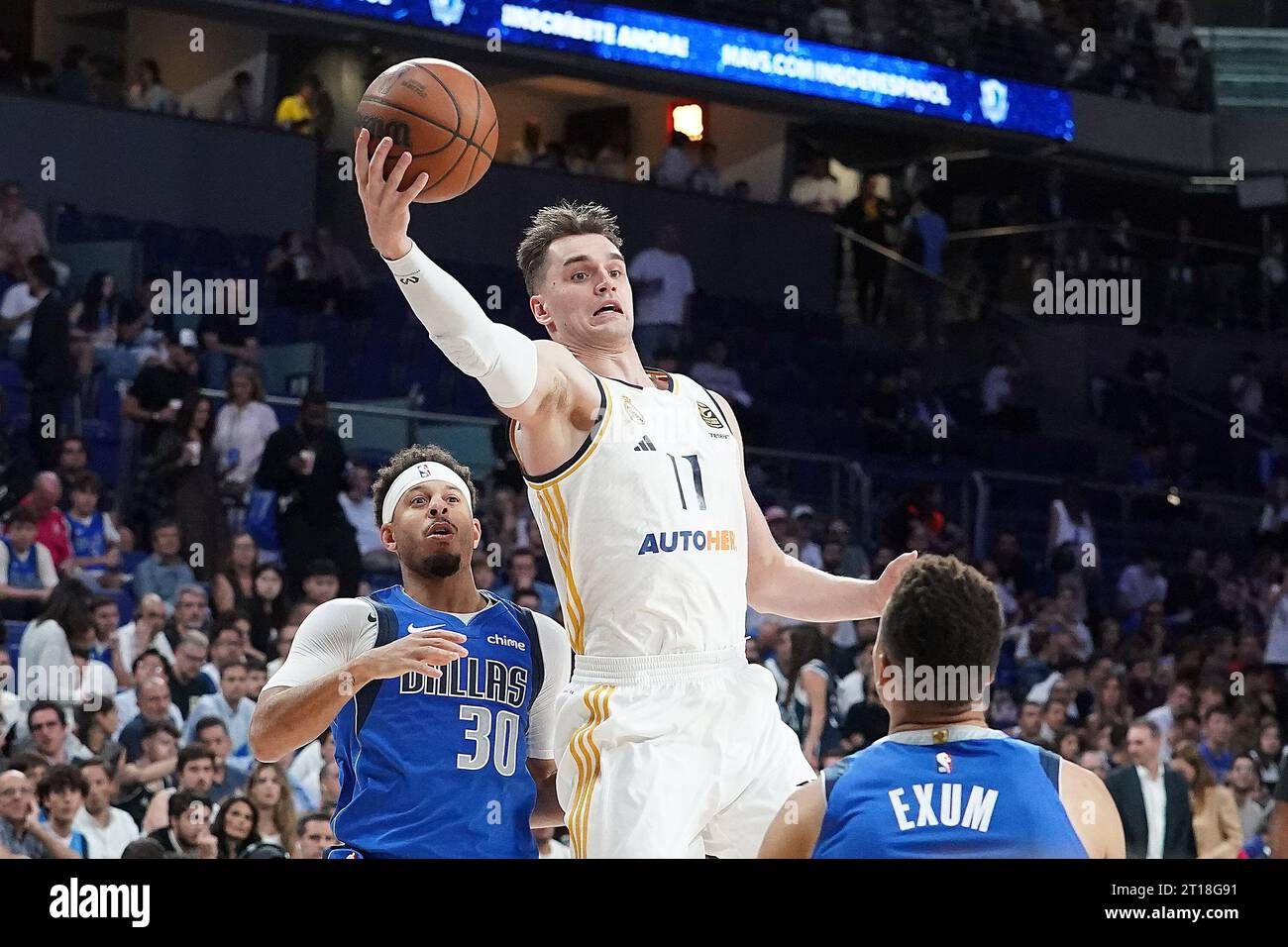 Madrid, Spain. 10th Oct, 2023. Real Madrid Baloncesto's Mario Hezonja ...