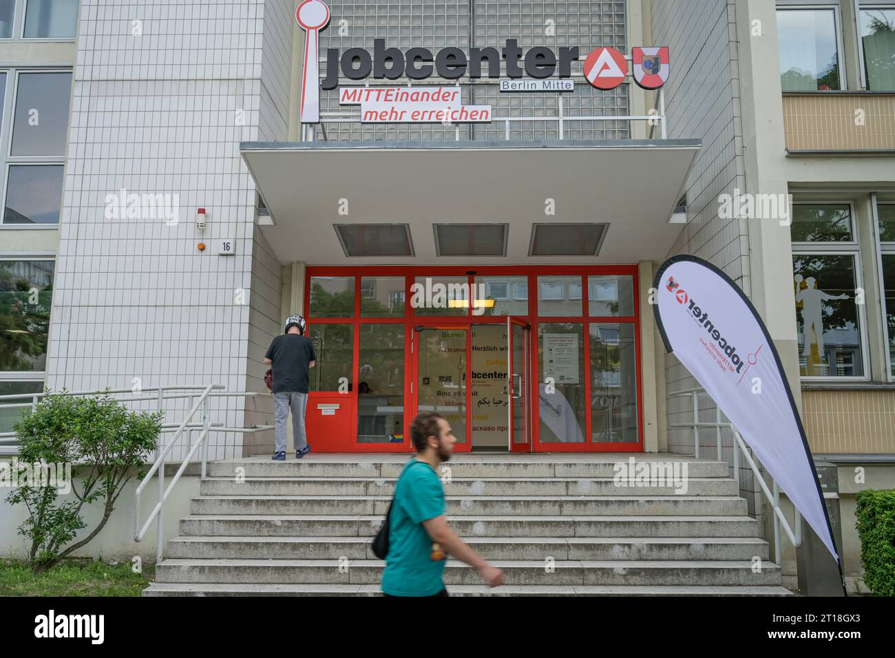 Jobcenter, Müllerstraße, Wedding, Mitte, Berlin, Deutschland *** Local ...