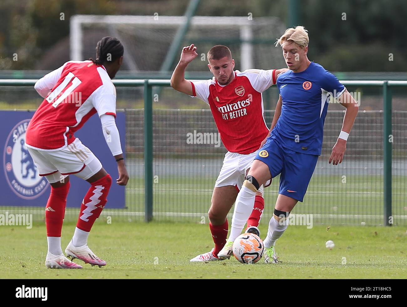 Luis Brown of Arsenal U18s battles Frankie Runham of Chelsea U18s. - Chelsea U18 v Arsenal U18 ...