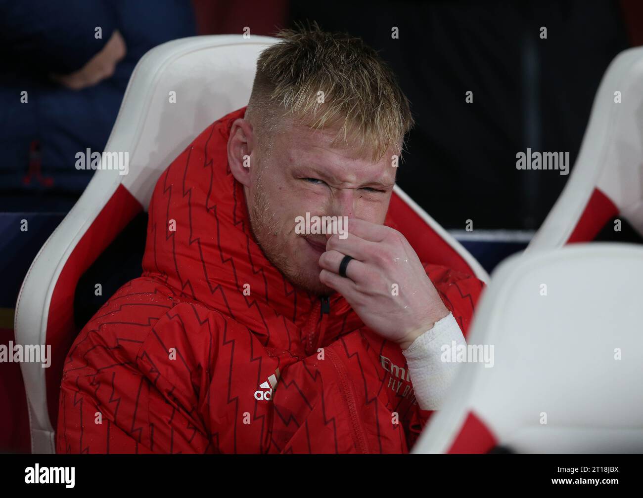 Aaron Ramsdale of Arsenal looks disappointed & frustrated sitting on ...