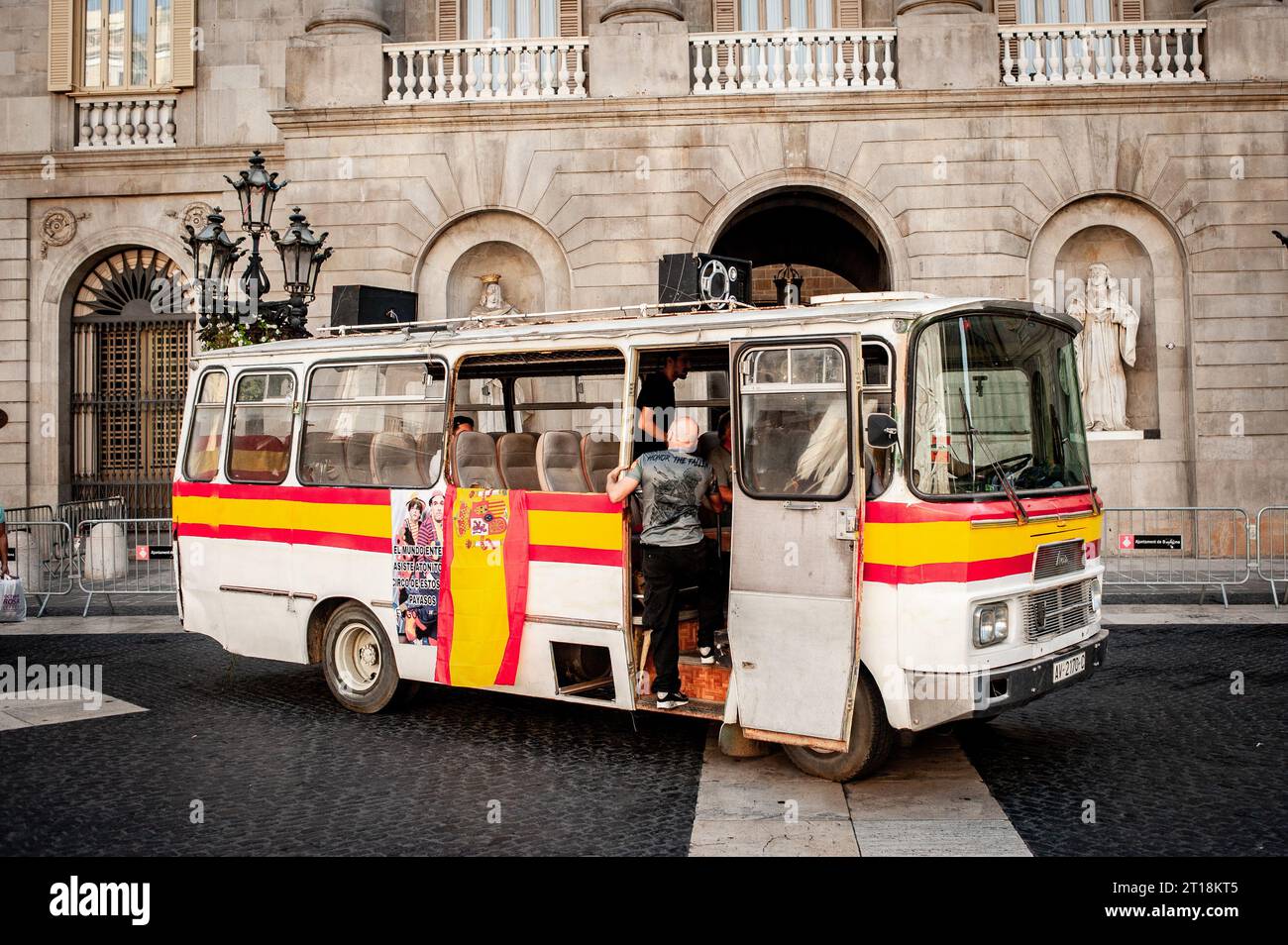 Hispanic day spain october 12 hi-res stock photography and images - Alamy