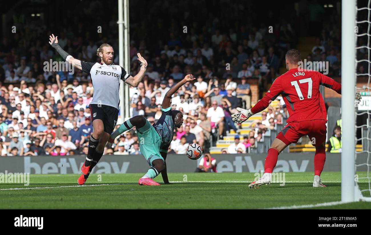 Season 2023 24 red card hi-res stock photography and images - Alamy