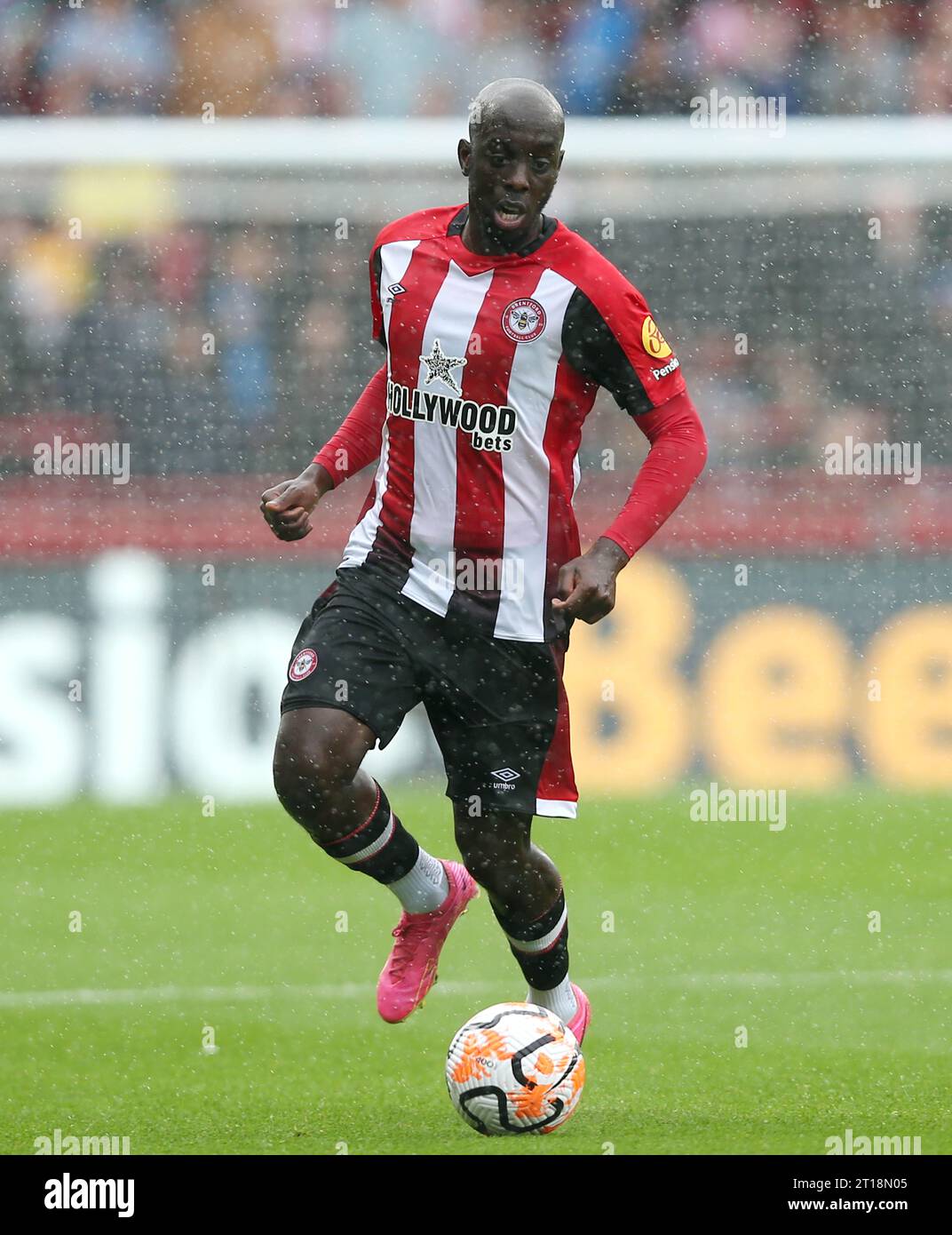 Brentford v lille osc hi-res stock photography and images - Alamy