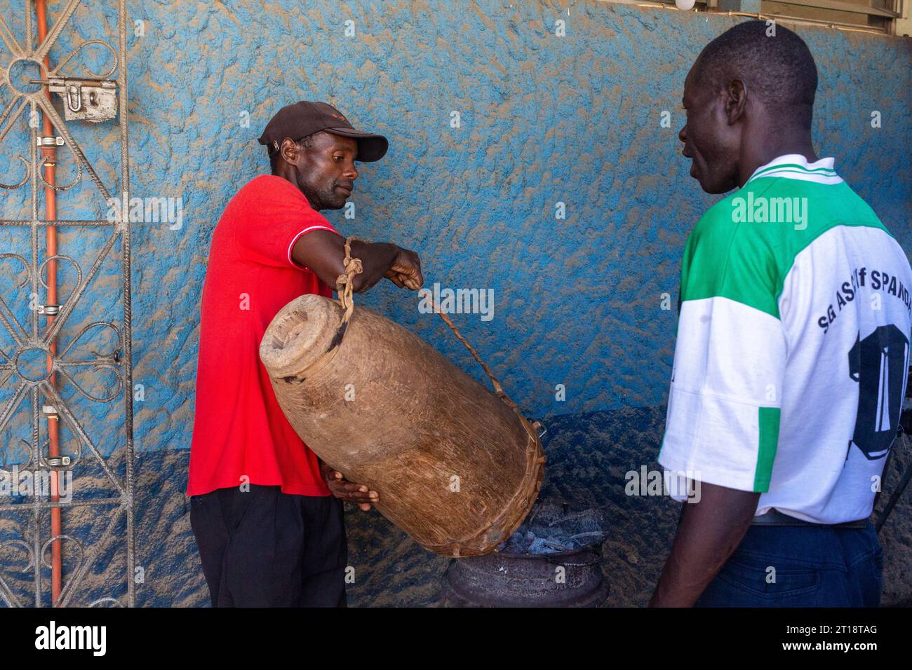 Traditional african djembe drum hi-res stock photography and images - Alamy