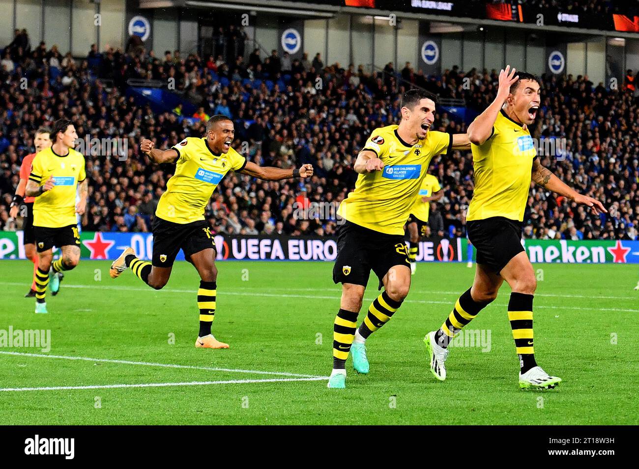 Ezequiel Ponce of AEK Athens celebrates scoring his teams third goal ...