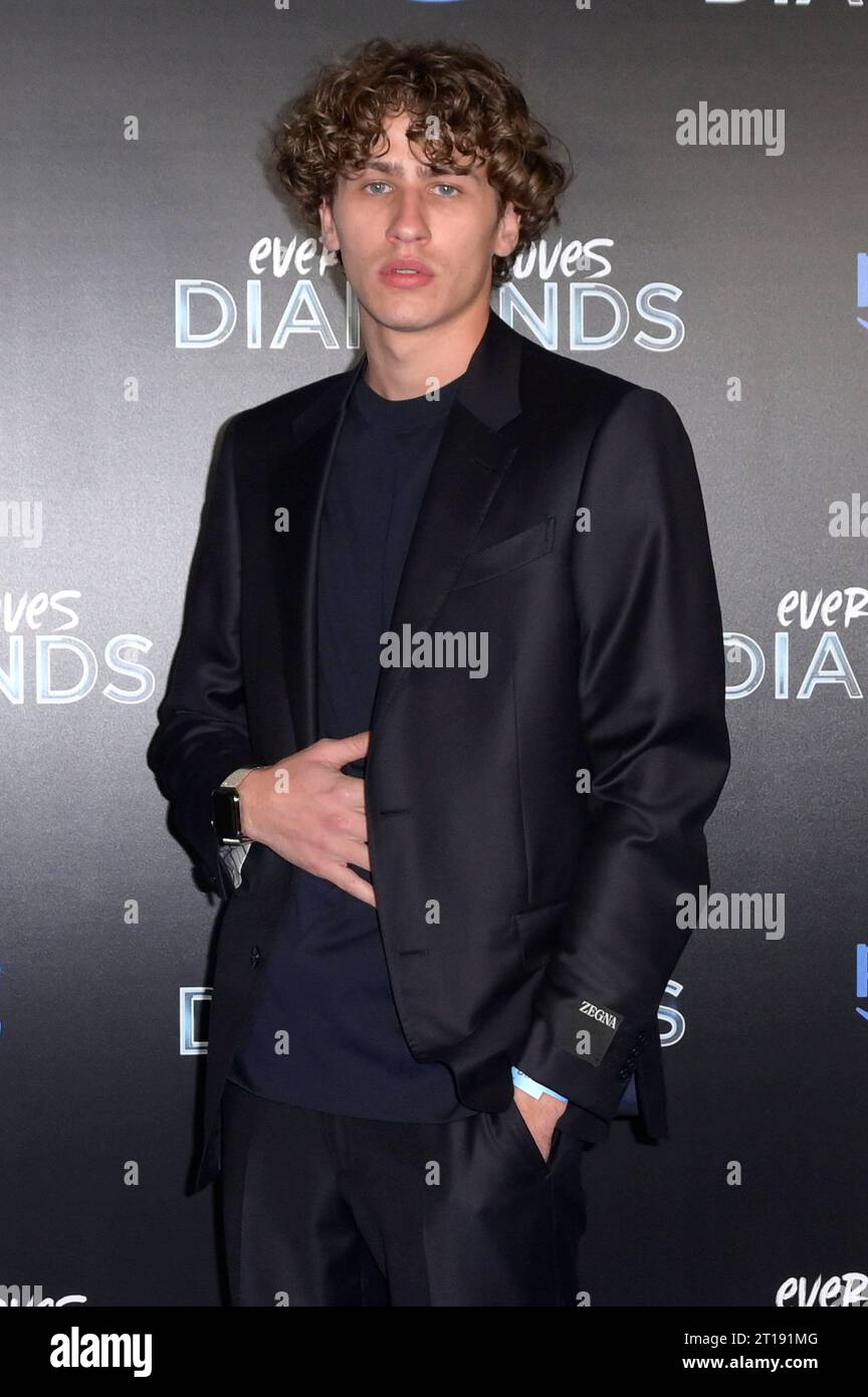 Mattia Carrano bei der Premiere der Amazon Prime Video Serie Everybody ...