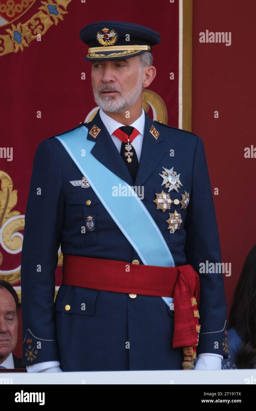 Felipe vi of spain uniform hi-res stock photography and images - Alamy