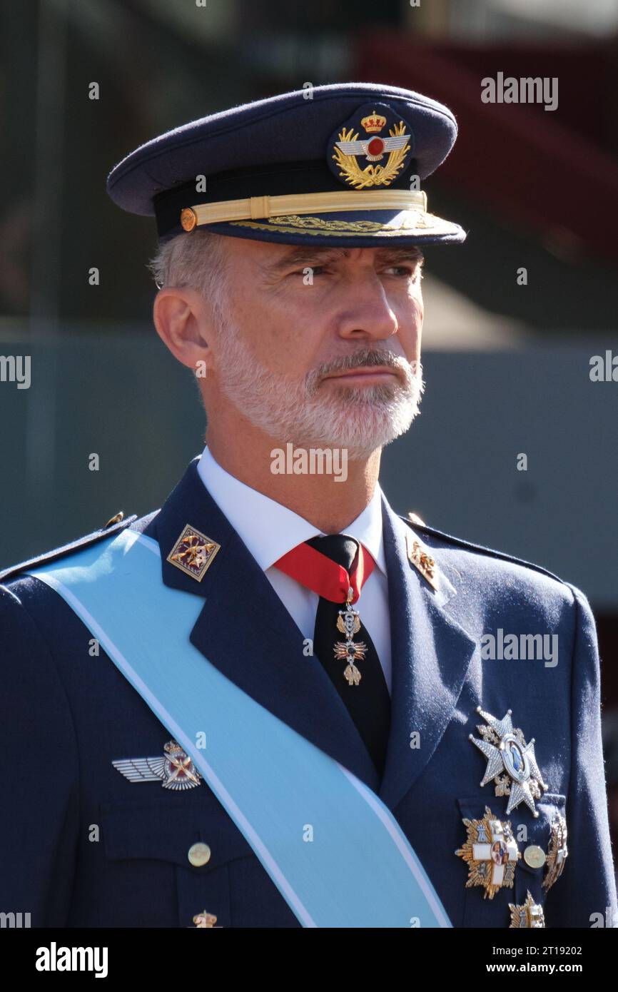 Felipe vi of spain uniform hi-res stock photography and images - Alamy