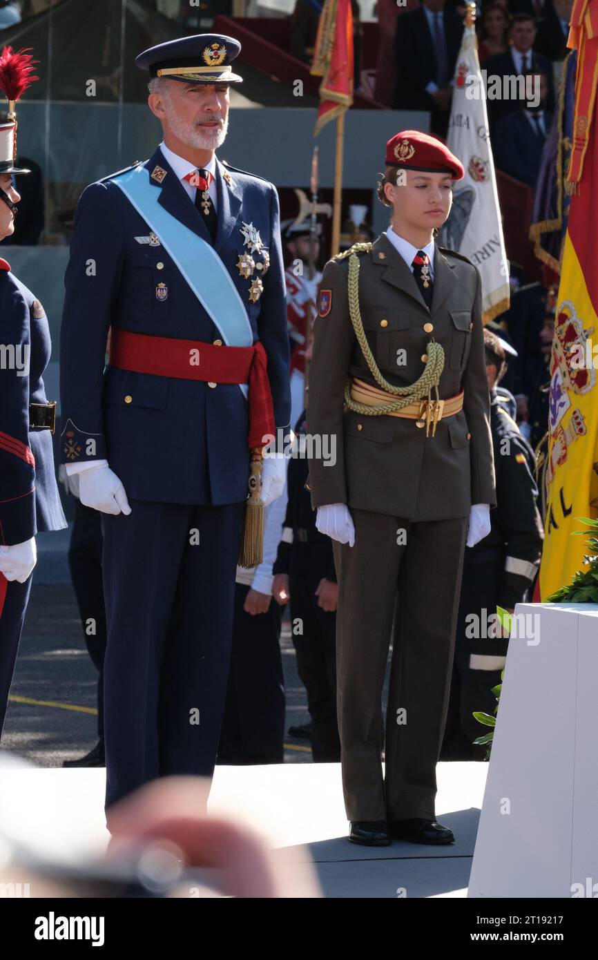 Felipe vi of spain uniform hi-res stock photography and images - Alamy