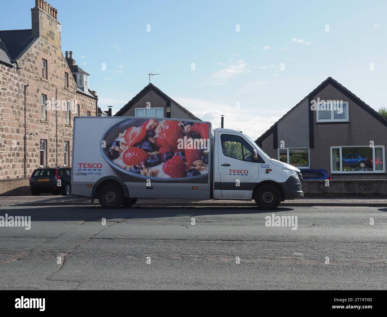 STONEHAVEN, UK - SEPTEMBER 14, 2023: Tesco supermarket van Stock Photo ...