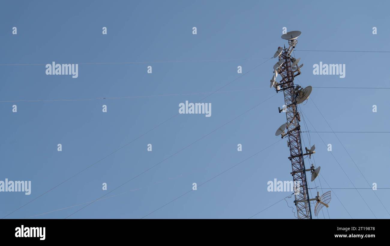 internet wireless radio telecommunications tower Stock Photo - Alamy