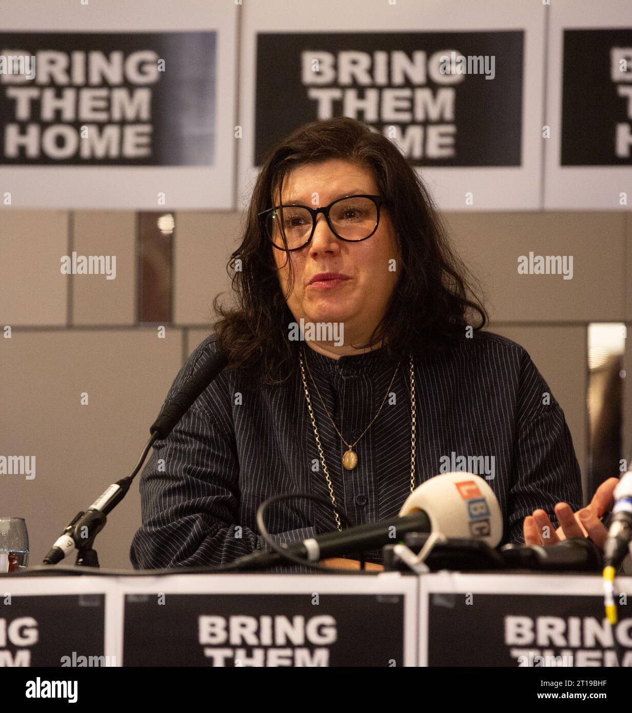 London, England, UK. 12th Oct, 2023. SHARON LIFSCHITZ, an artist and ...