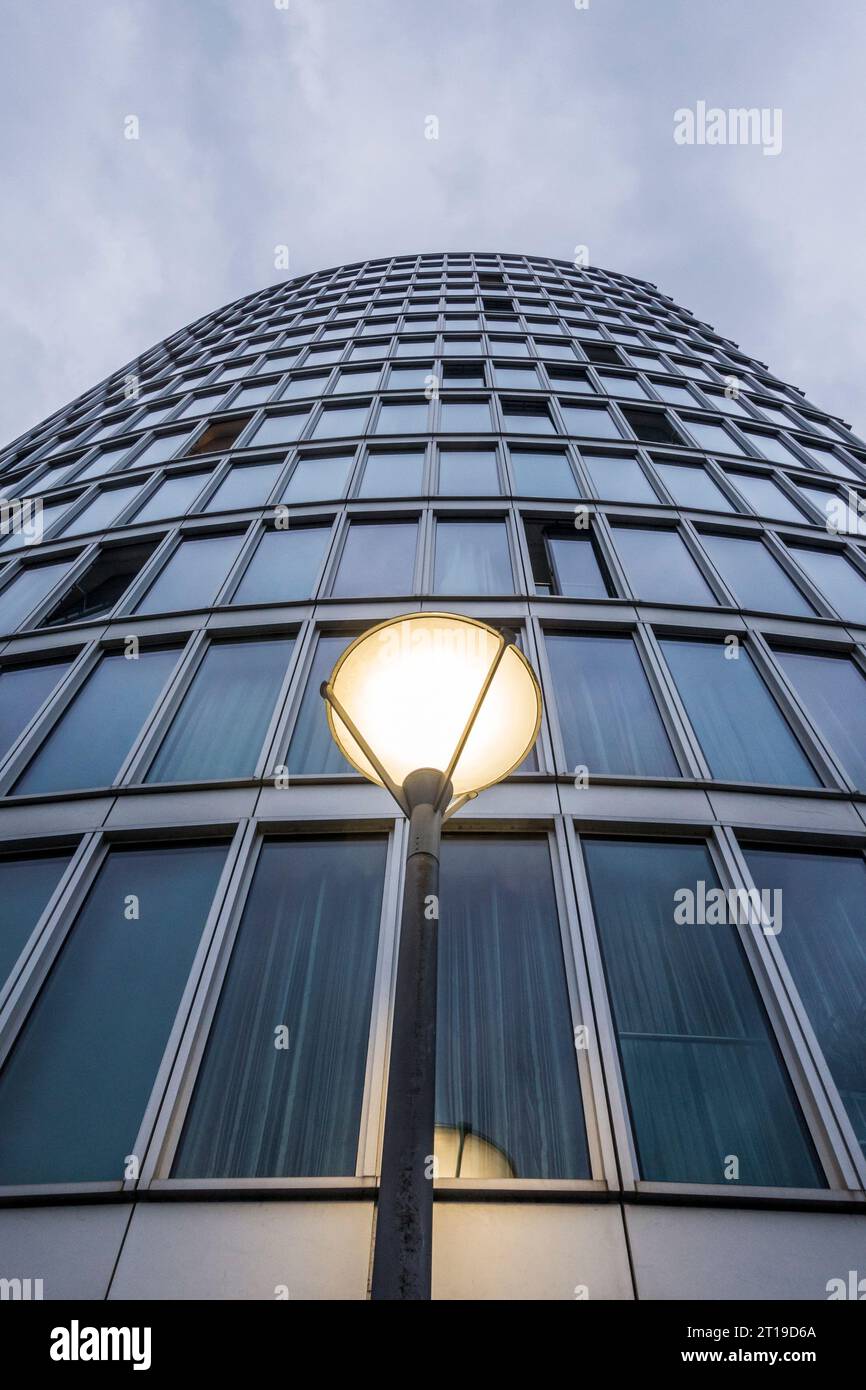 The residential Eye Building in Bristol, UK Stock Photo - Alamy