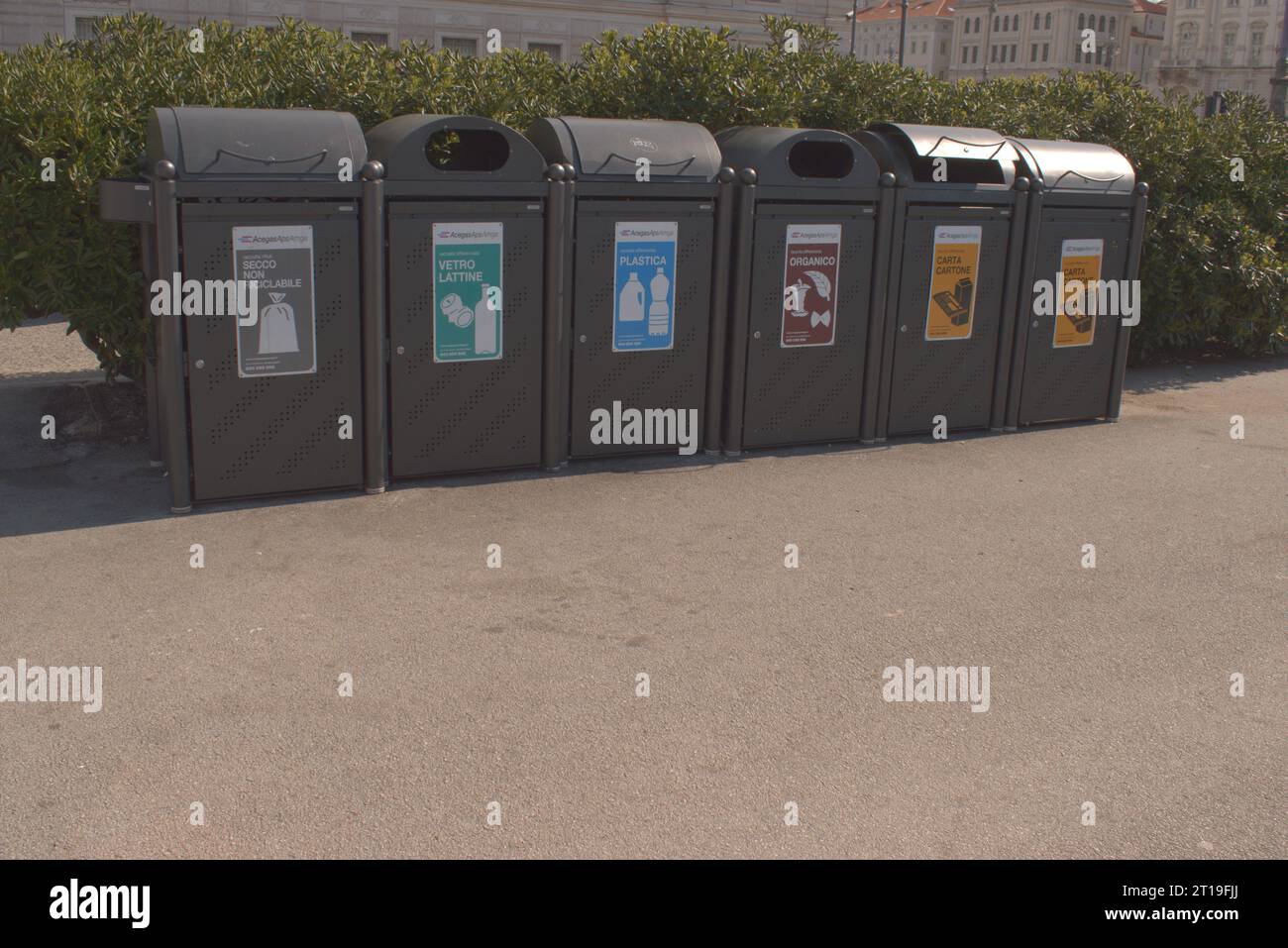 Waste sorting in italy hi-res stock photography and images - Alamy Waste sorting in italy hi-res stock photography and images - Alamy