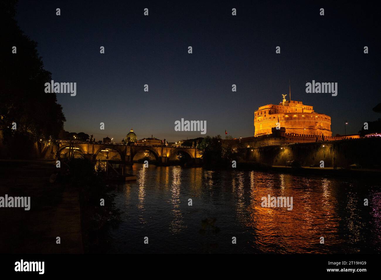 Fantastic view of the Tiber and the Castel Sant'Angelo and the Bridge ...