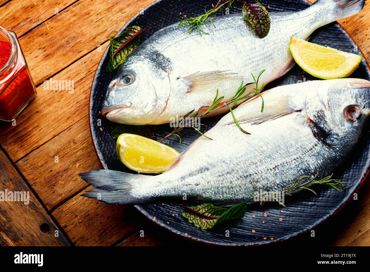Raw dorado fish hi-res stock photography and images - Alamy