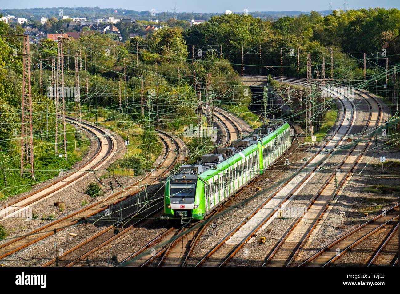 Gleisanlagen vor dem Hauptbahnhof Essen, 7 Schienenstränge parallel, S ...