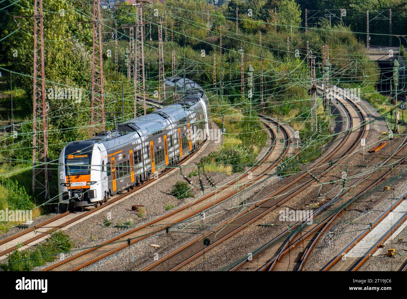 Gleisanlagen vor dem Hauptbahnhof Essen, 7 Schienenstränge parallel ...