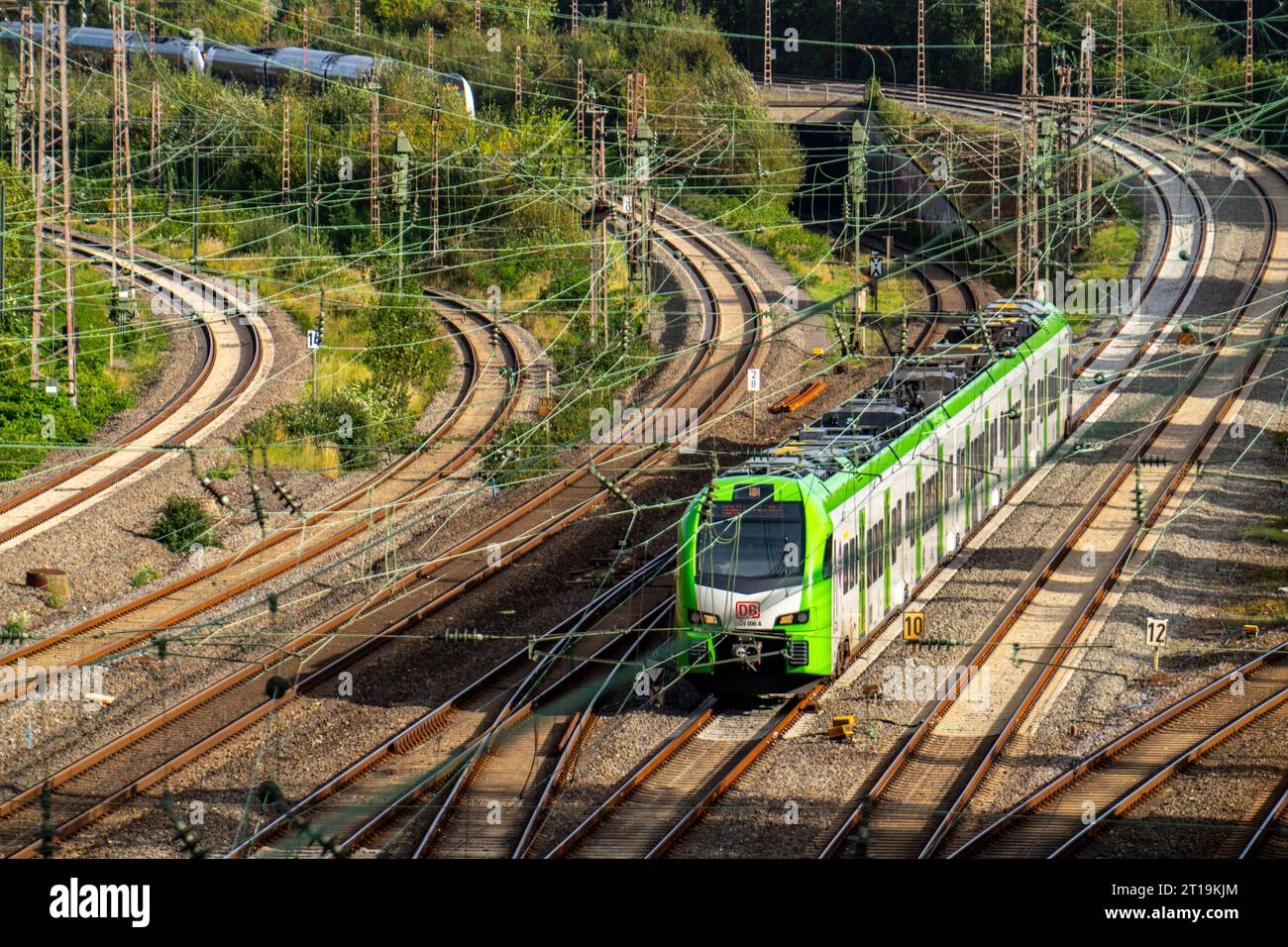Gleisanlagen vor dem Hauptbahnhof Essen, 7 Schienenstränge parallel, S ...