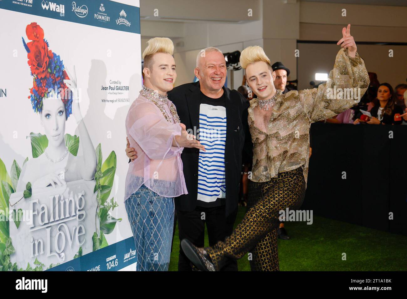 Jedward twins john edward grimes hi-res stock photography and images ...