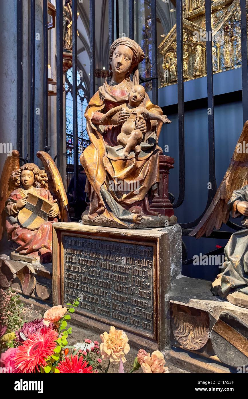 Cologne, Germany - September 22, 2023; Statue of virgin mary, Mother of ...