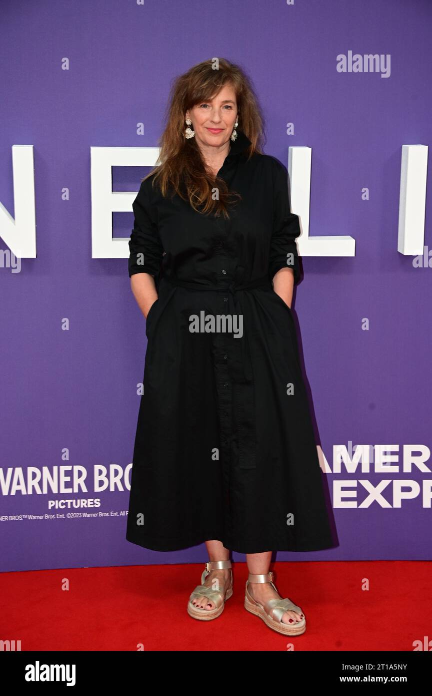 James gillis hi-res stock photography and images - Alamy