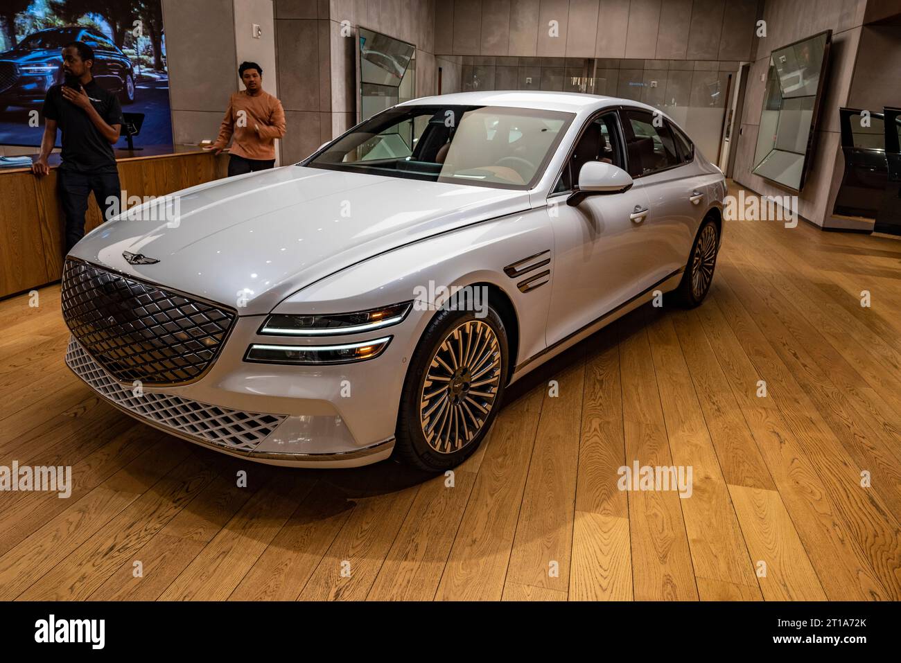 Genesis motor hi-res stock photography and images - Alamy