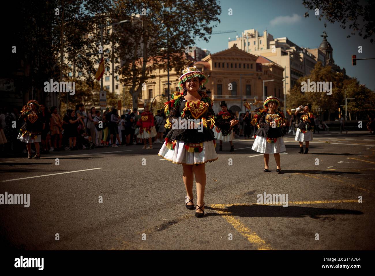 Columbus day parade latin america hi-res stock photography and images ...