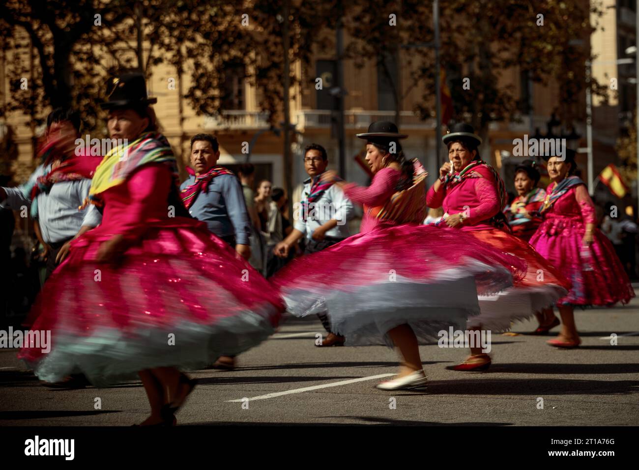Columbus day parade latin america hi-res stock photography and images ...