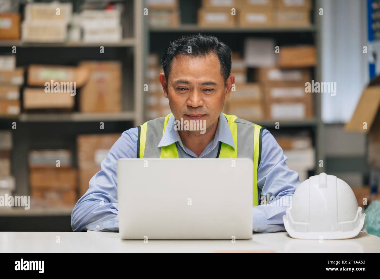 Inventory control hi-res stock photography and images - Alamy