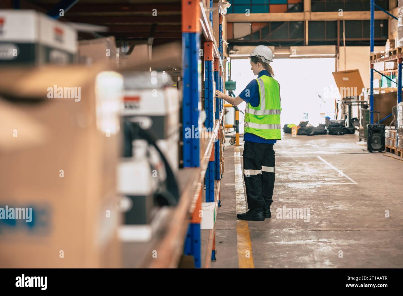 Dispatch warehouse hi-res stock photography and images - Alamy