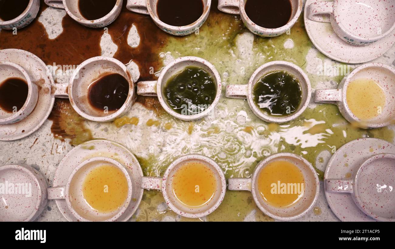 White wine poured glass slow hi-res stock photography and images - Alamy